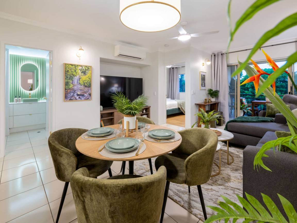 Apartment ∙ 1 Bedroom ∙ 4 Guests - Cairns