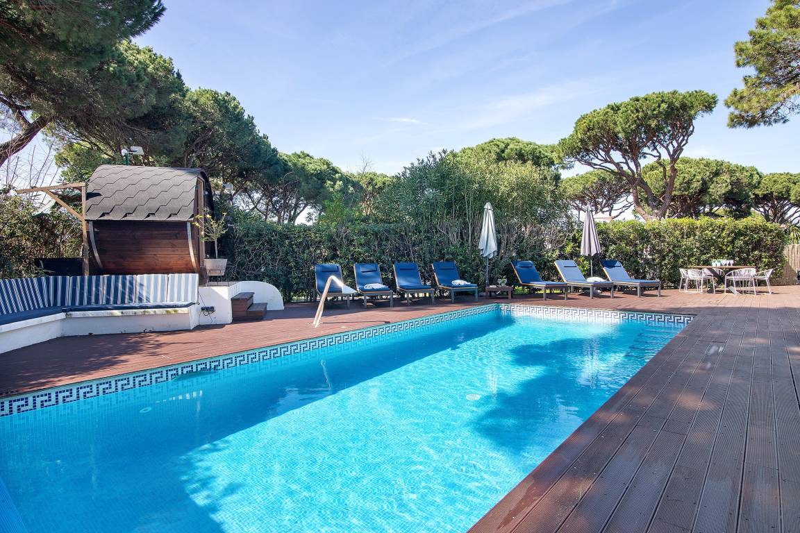1000 M² Villa ∙ 4 Chambres ∙ 8 Personnes - Quarteira