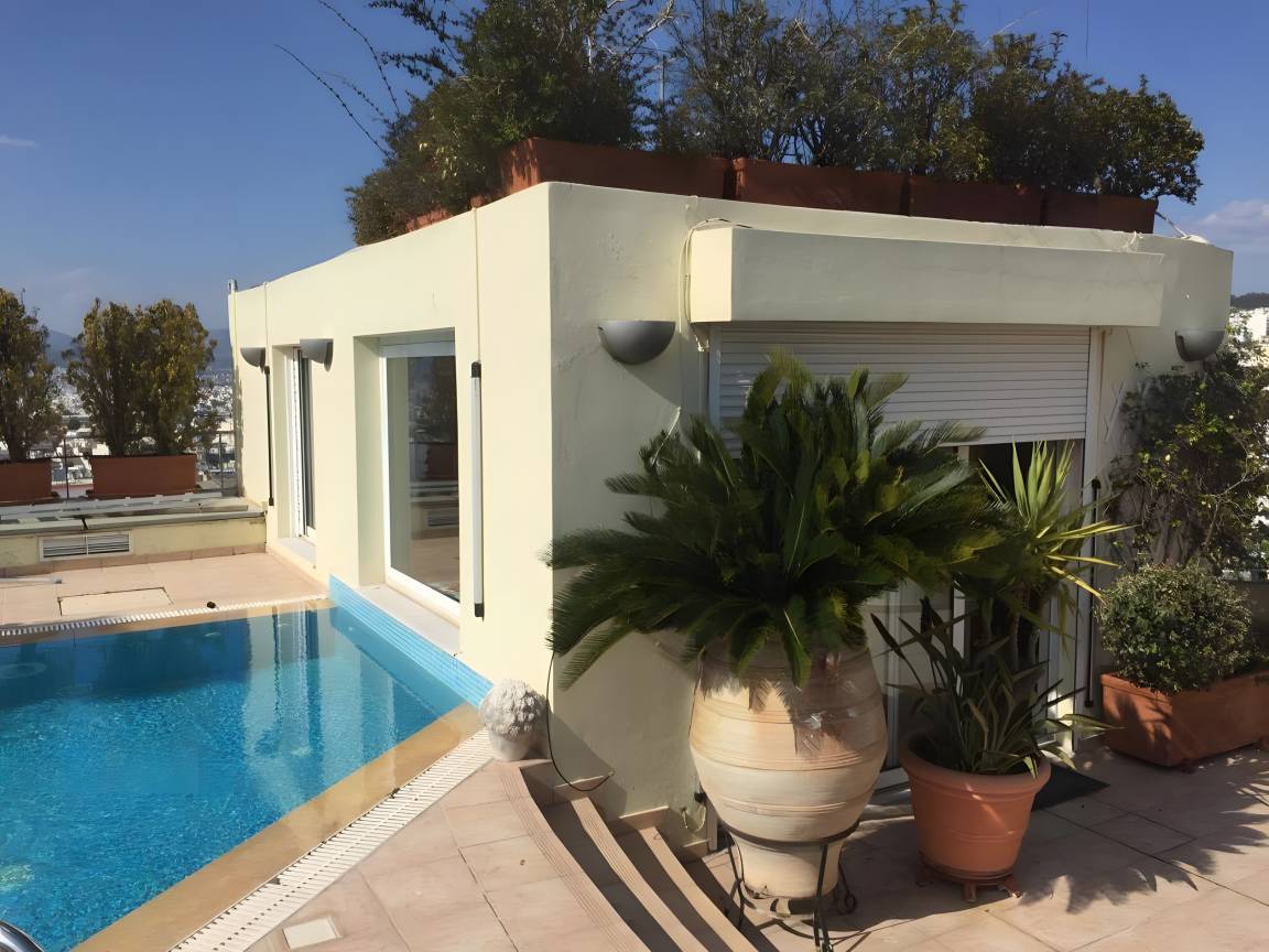 170 M² Appartement ∙ 2 Chambres ∙ 6 Personnes - Atenas