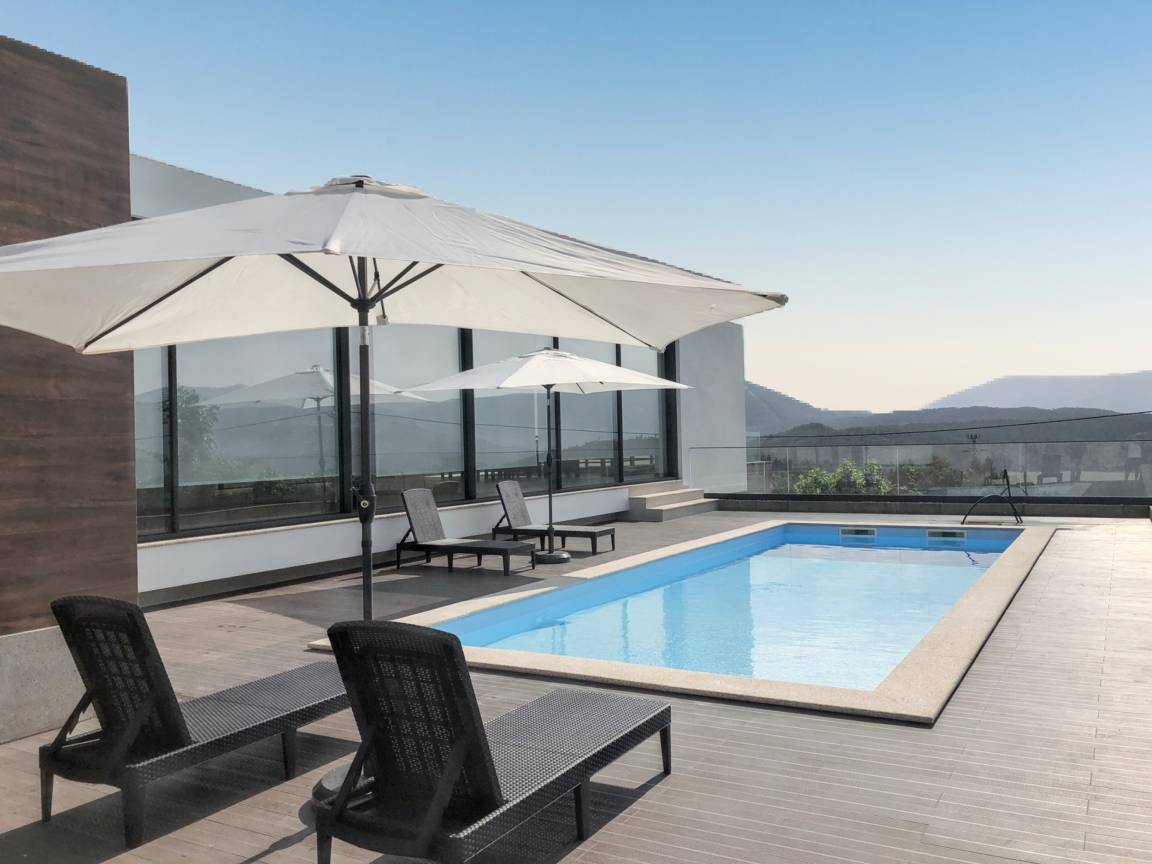 250 M² Casa ∙ 3 Habitaciones ∙ 6 Huéspedes - Ribeira de Pena