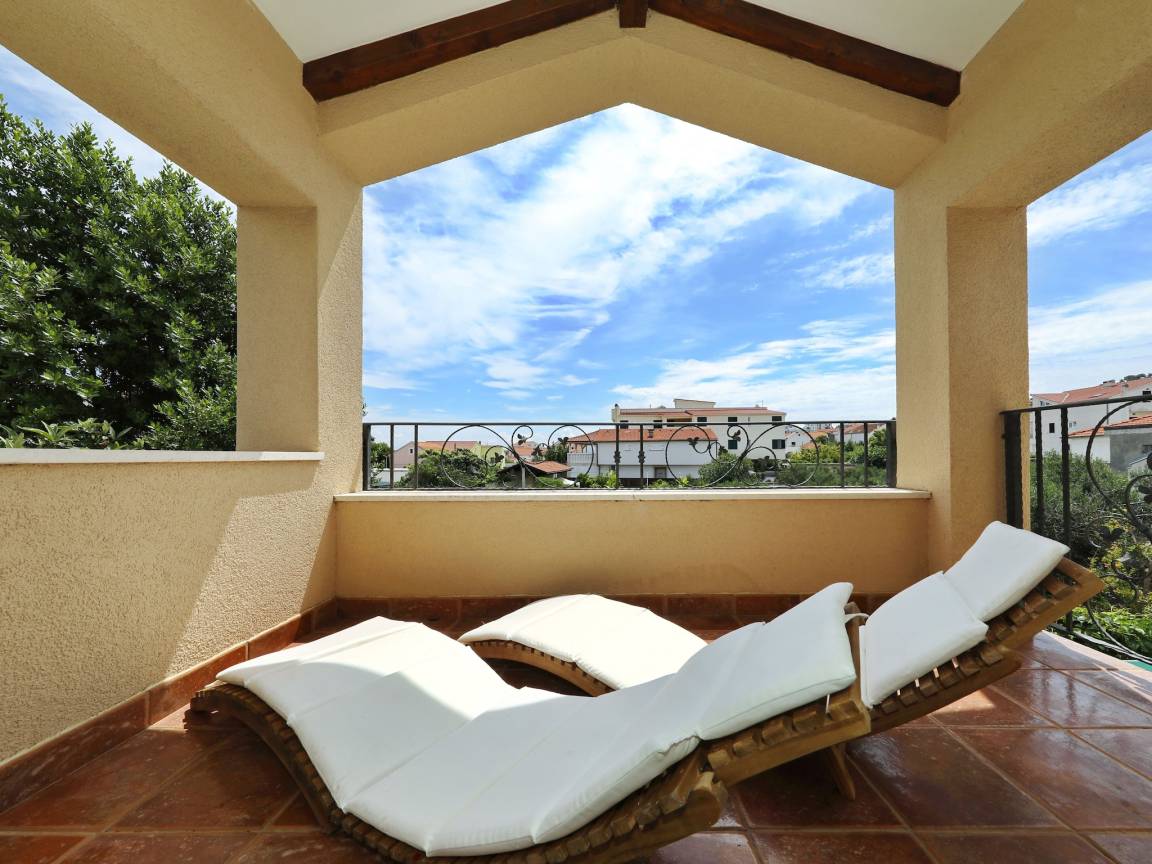 140 M² Ferienhaus ∙ 3 Schlafzimmer ∙ 6 Gäste - Murter