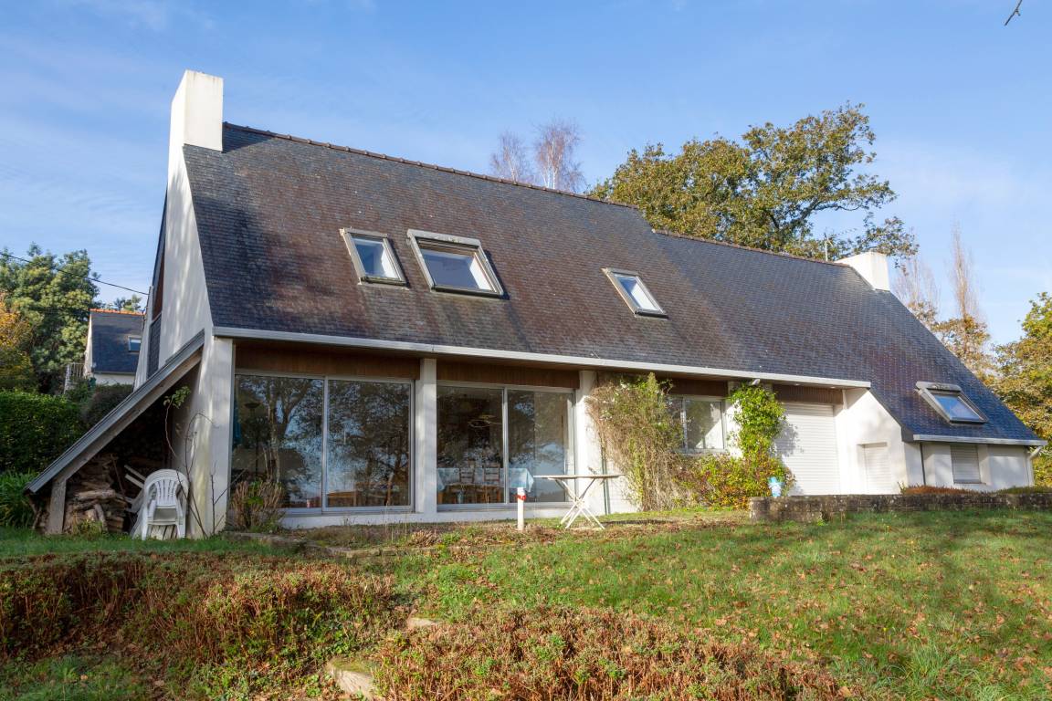 130 M² Maison De Vacances ∙ 3 Chambres ∙ 8 Personnes - Guidel