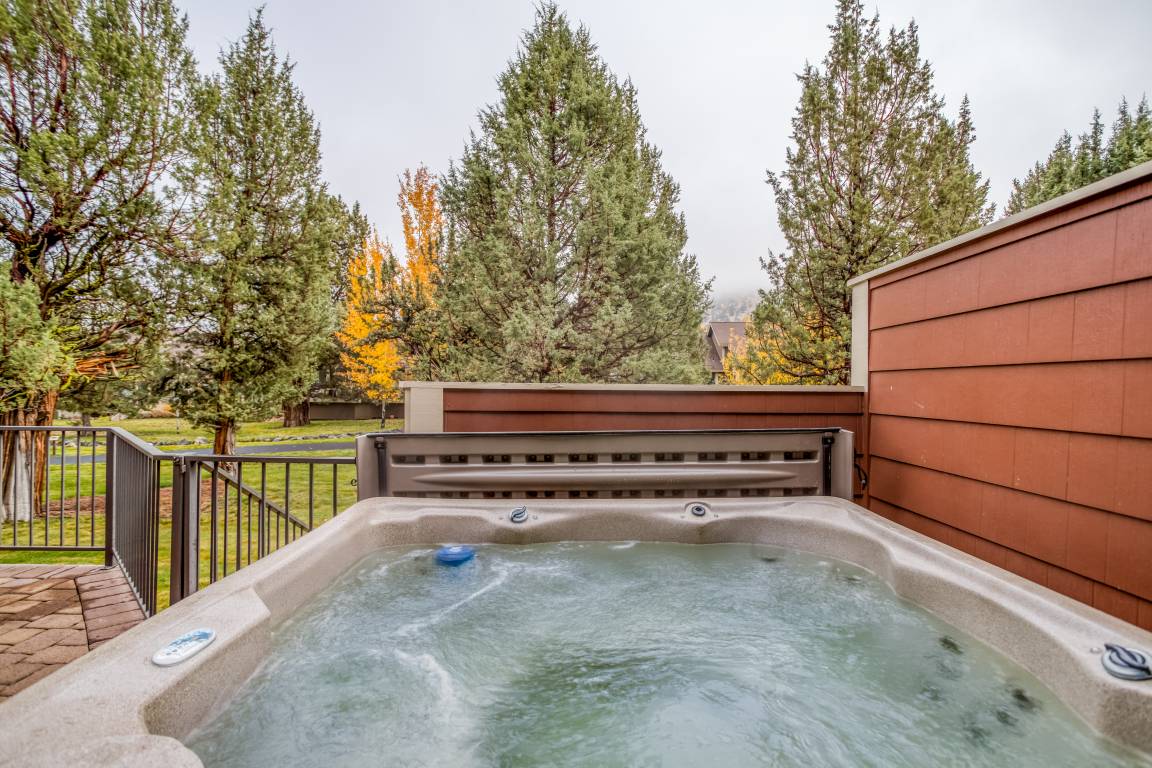 174 M² House ∙ 3 Bedrooms ∙ 7 Guests - Eagle Crest, OR
