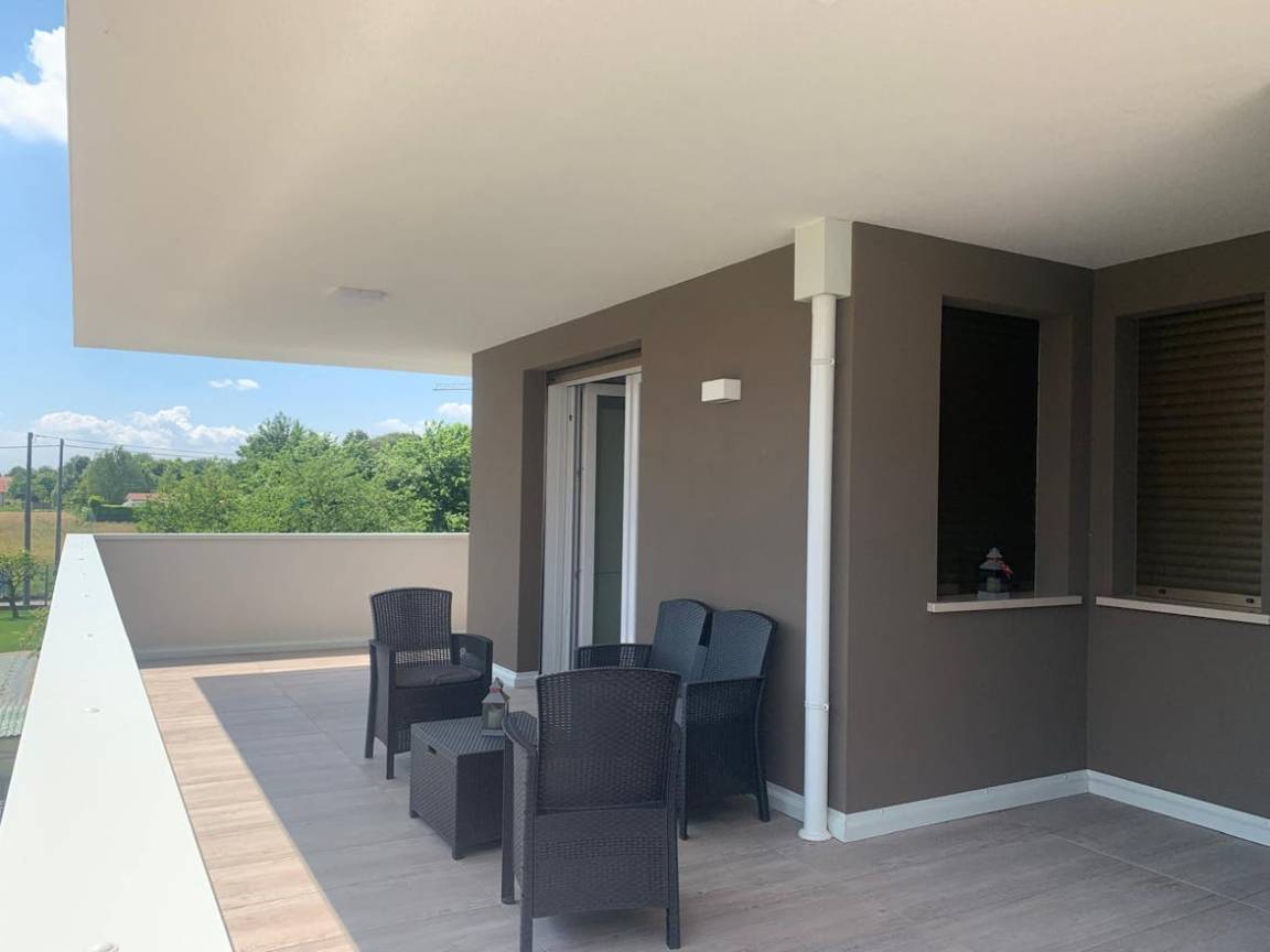 99 M² Apartamento ∙ 2 Habitaciones ∙ 4 Huéspedes - Venecia