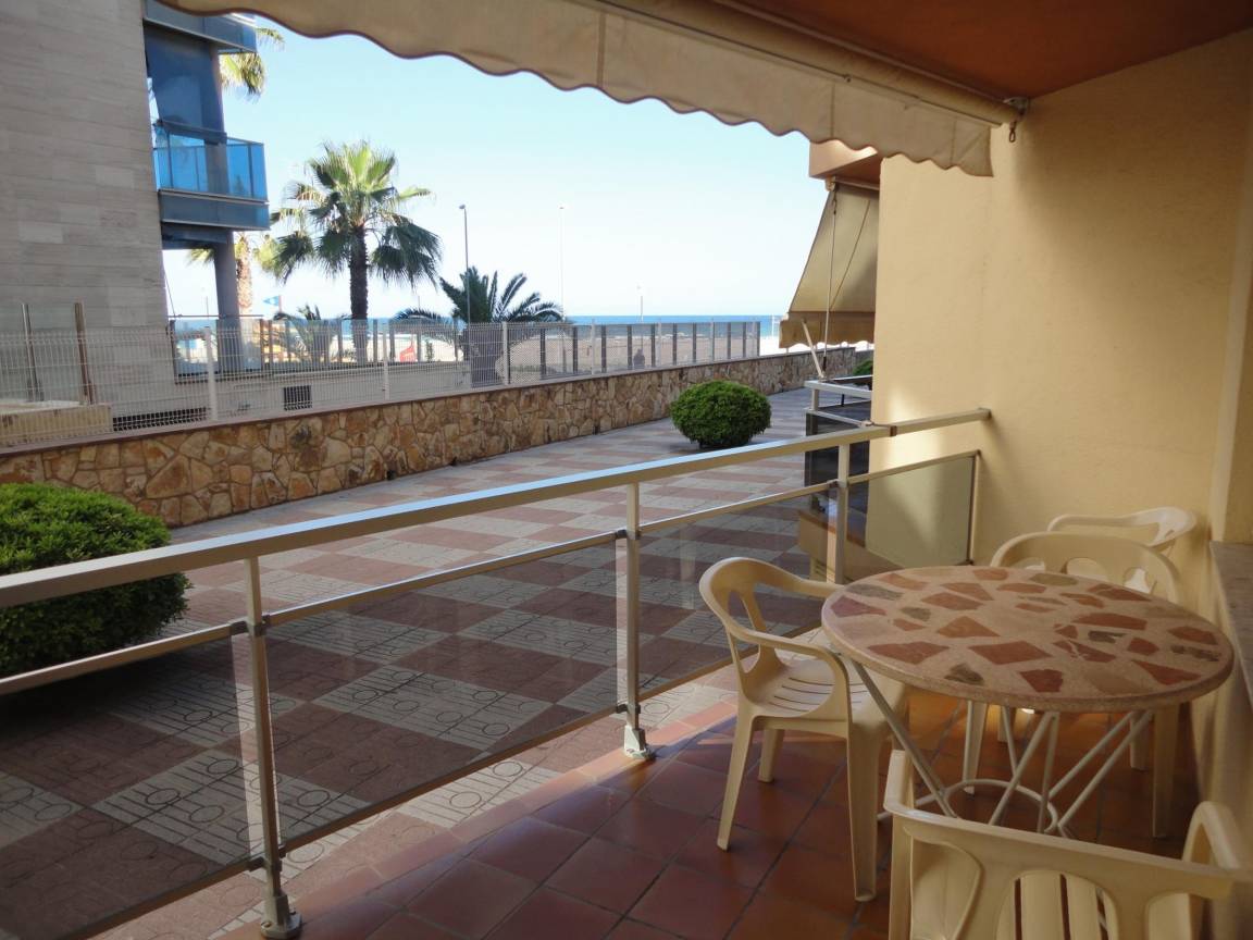 60 M² Apartamento ∙ 2 Habitaciones ∙ 4 Huéspedes - Altafulla