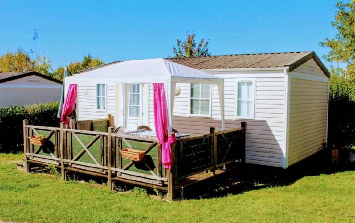 30 M² Camping ∙ 2 Bedrooms ∙ 5 Guests - Dordogne