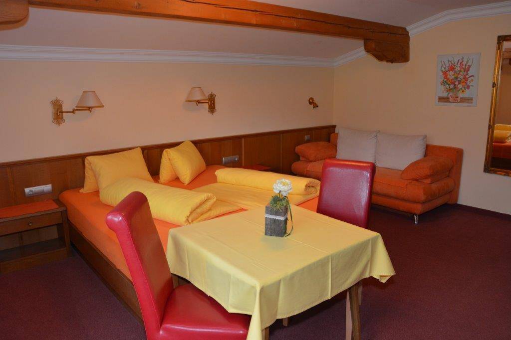 20 M² Hotel ∙ 1 Bedroom ∙ 2 Guests - Fügen