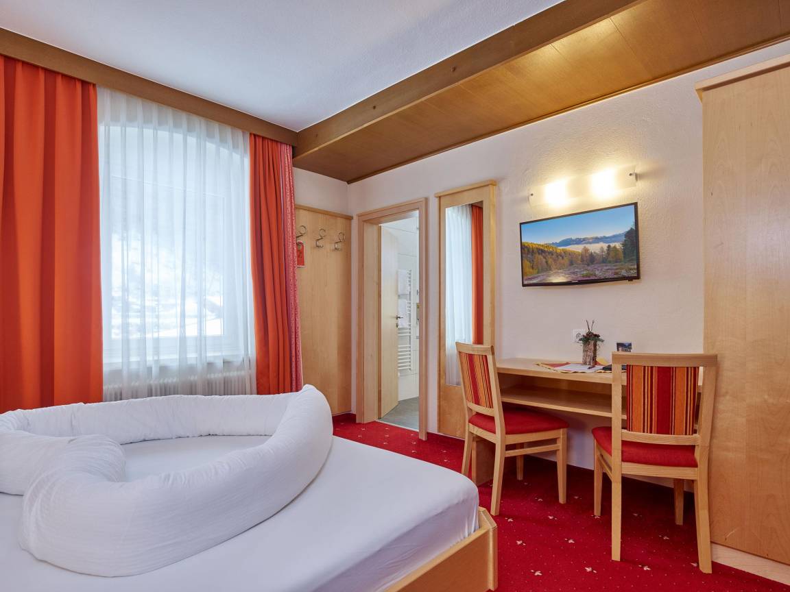 23 M² Hotel ∙ 1 Bedroom ∙ 2 Guests - Zwieselstein