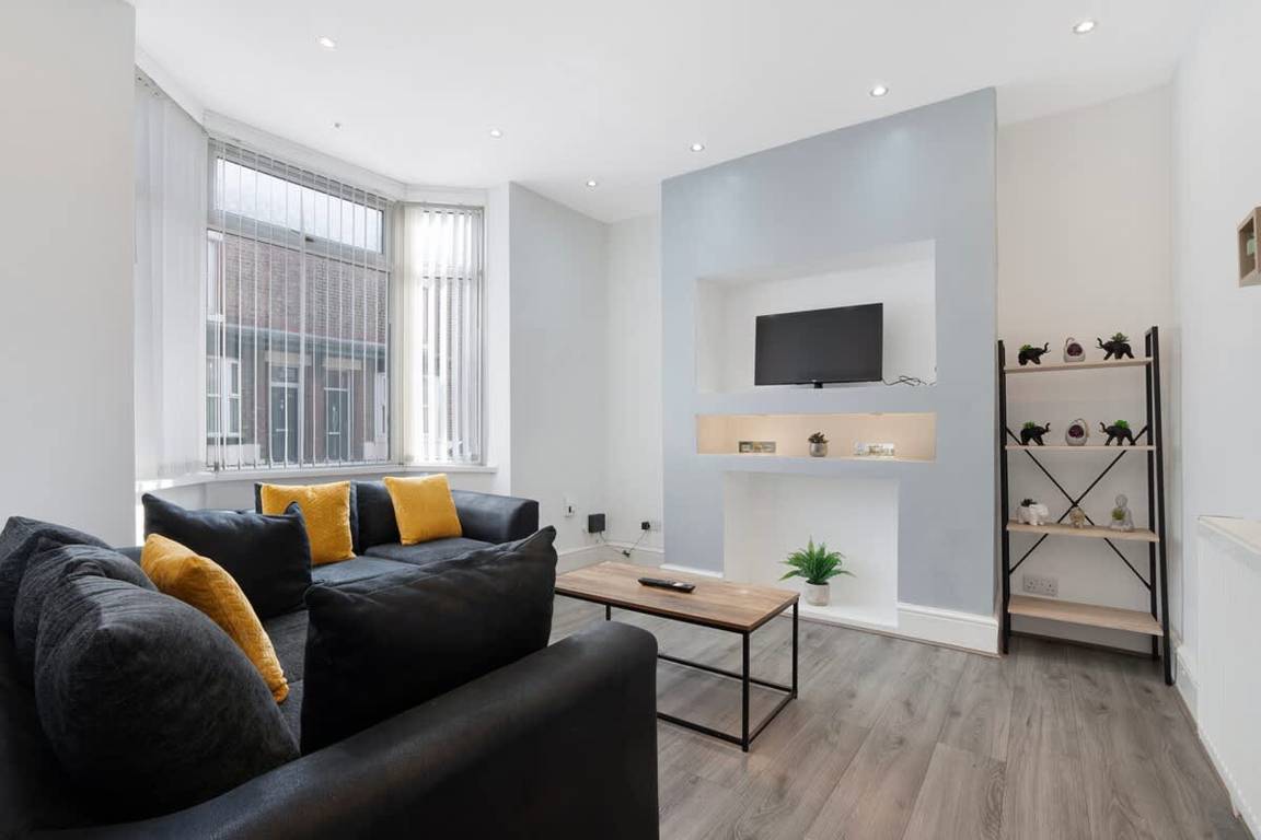 Apartamento ∙ 4 Habitaciones ∙ 7 Huéspedes - Hartlepool