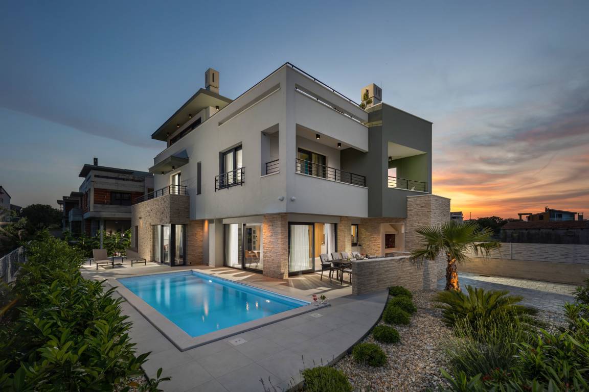 257 M² Villa Vacanza ∙ 3 Camere Da Letto ∙ 8 Ospiti - Zara