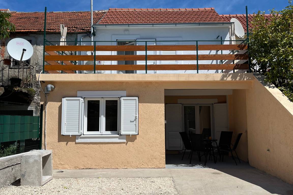 50 M² Ferienhaus ∙ 2 Schlafzimmer ∙ 3 Gäste - Šibenik