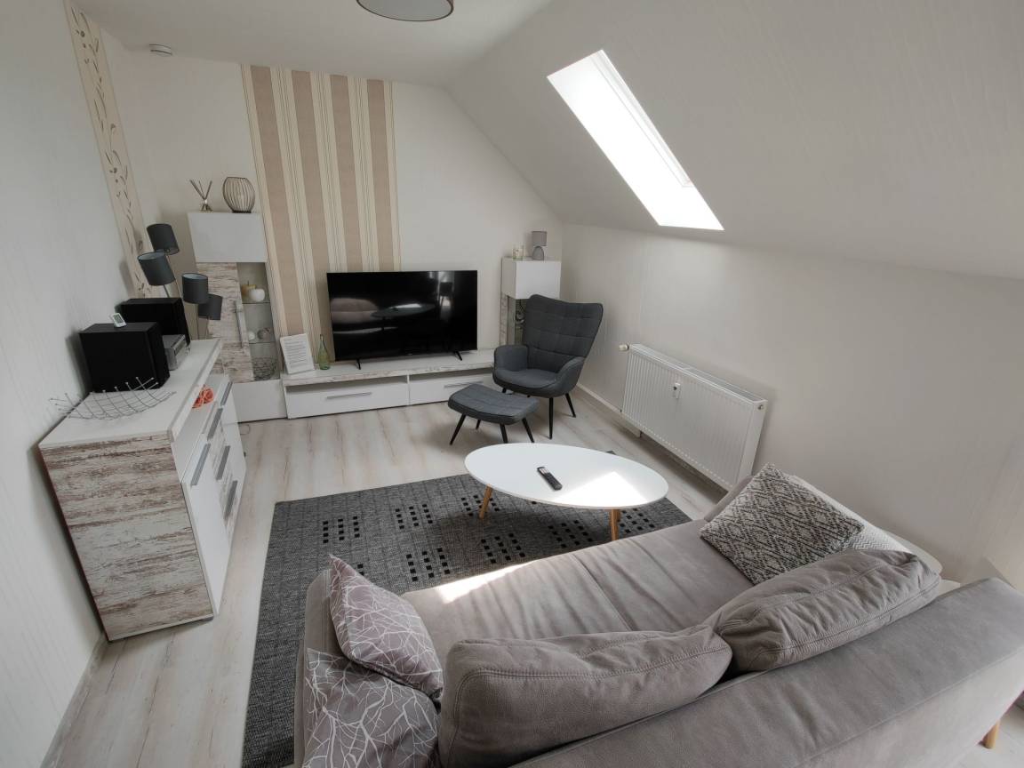 60 M² Ferienwohnung ∙ 1 Schlafzimmer ∙ 2 Gäste - Bad Düben