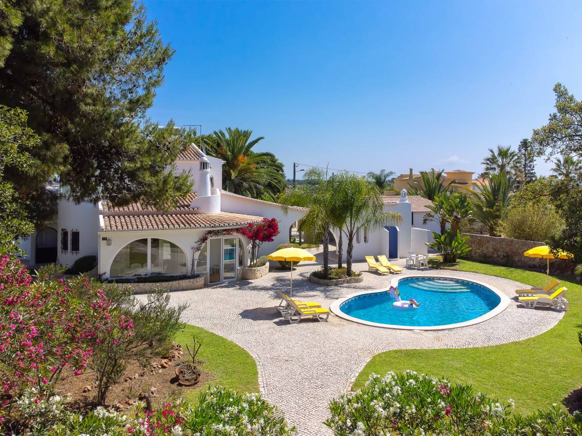 220 M² Villa ∙ 3 Habitaciones ∙ 6 Huéspedes - Armação de Pêra