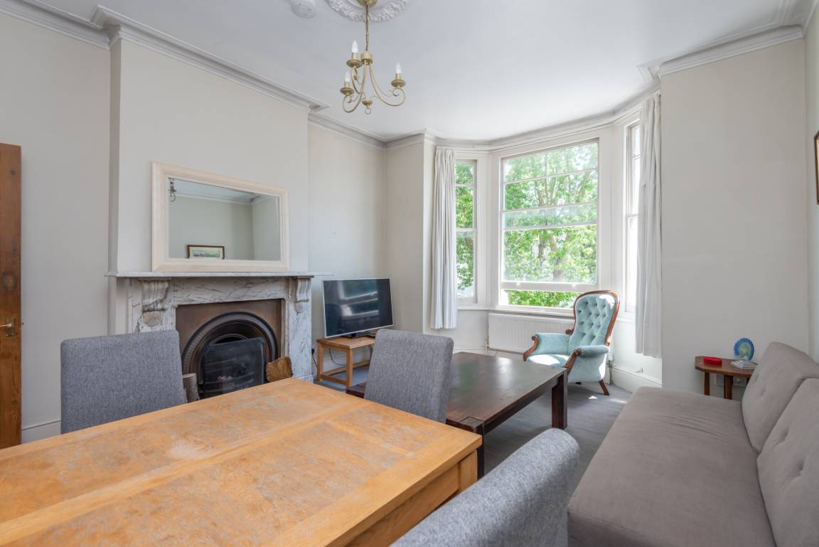 95 M² Apartment ∙ 3 Bedrooms ∙ 6 Guests - Sutton Court