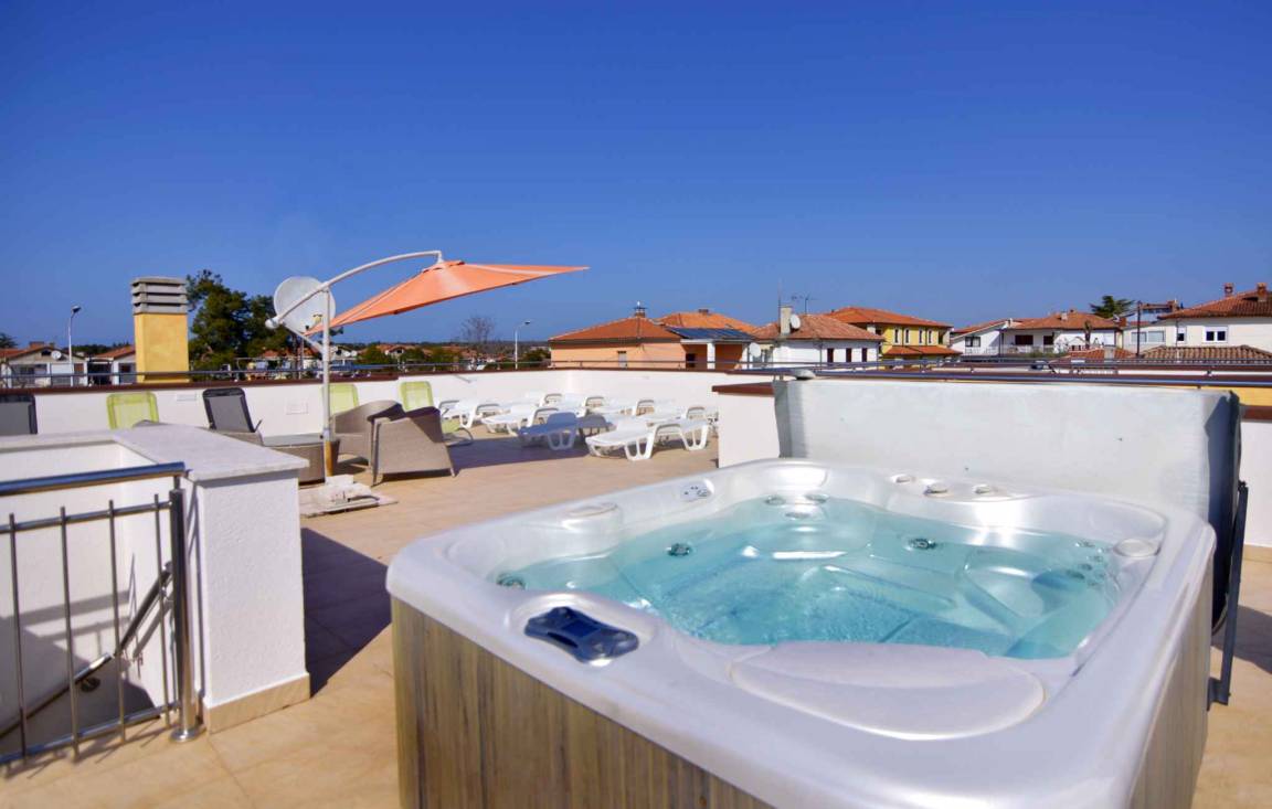 44 M² Ferienwohnung ∙ 1 Schlafzimmer ∙ 4 Gäste - Umag