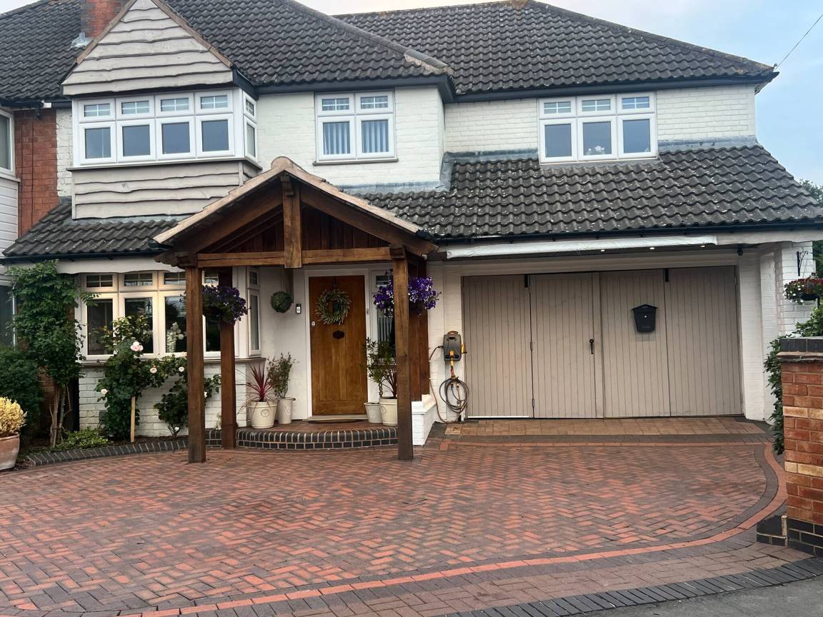 224 M² House ∙ 4 Bedrooms ∙ 11 Guests - Birmingham Airport (BHX)