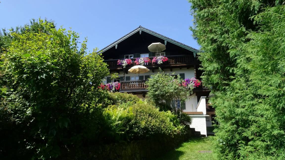 65 M² Apartment ∙ 2 Bedrooms ∙ 2 Guests - Chiemsee
