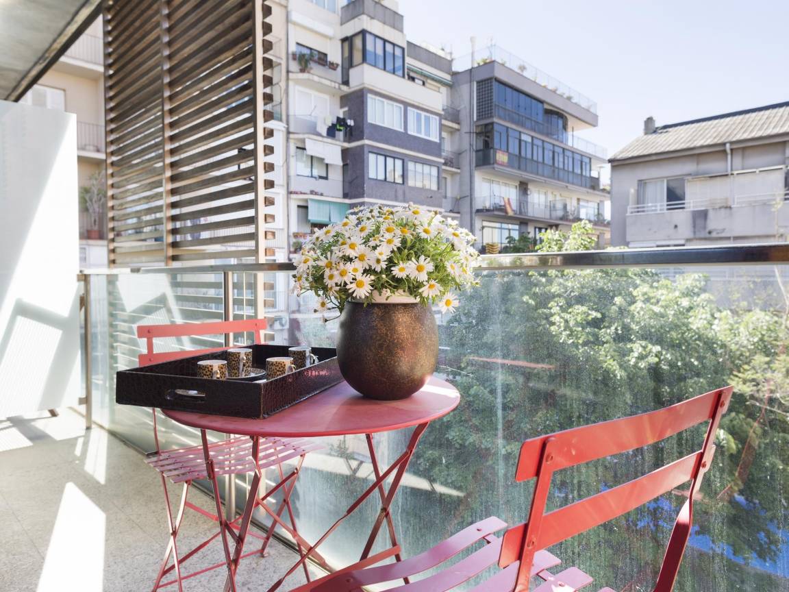 80 M² Apartment ∙ 3 Bedrooms ∙ 6 Guests - Barcelona