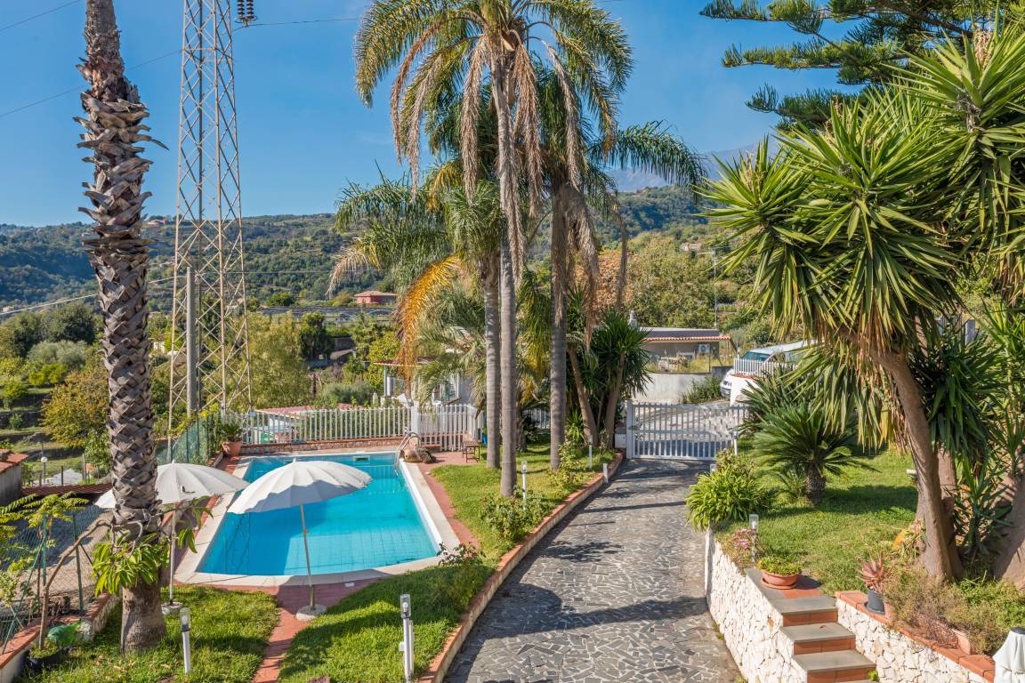 70 M² Appartement ∙ 2 Slaapkamers ∙ 5 Gasten - Giarre