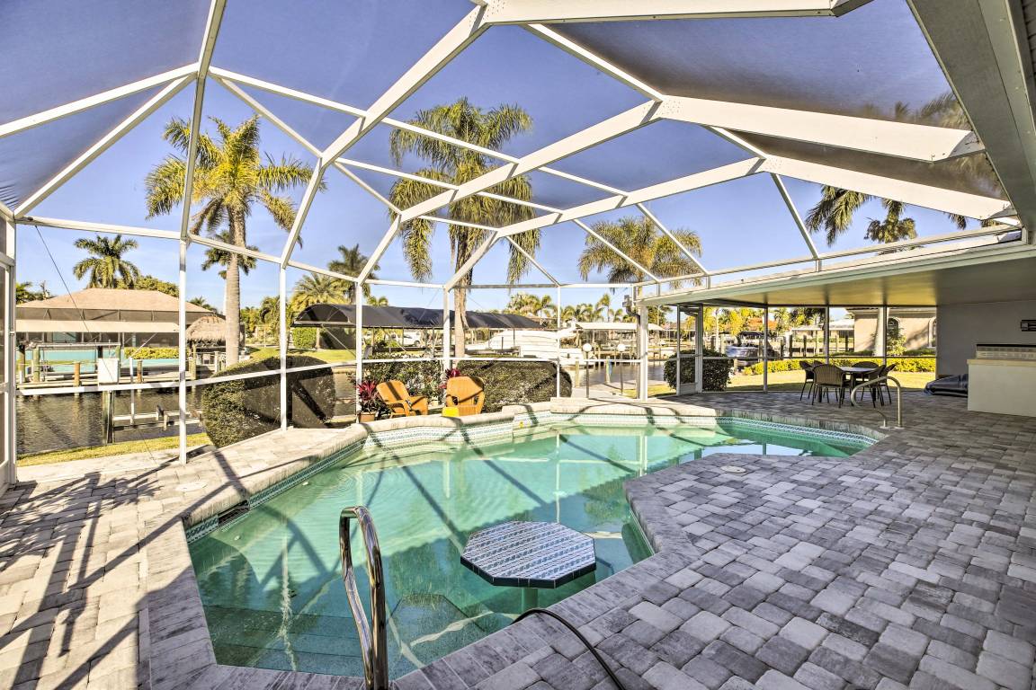 148 M² House ∙ 3 Bedrooms ∙ 6 Guests - Cape Coral, FL
