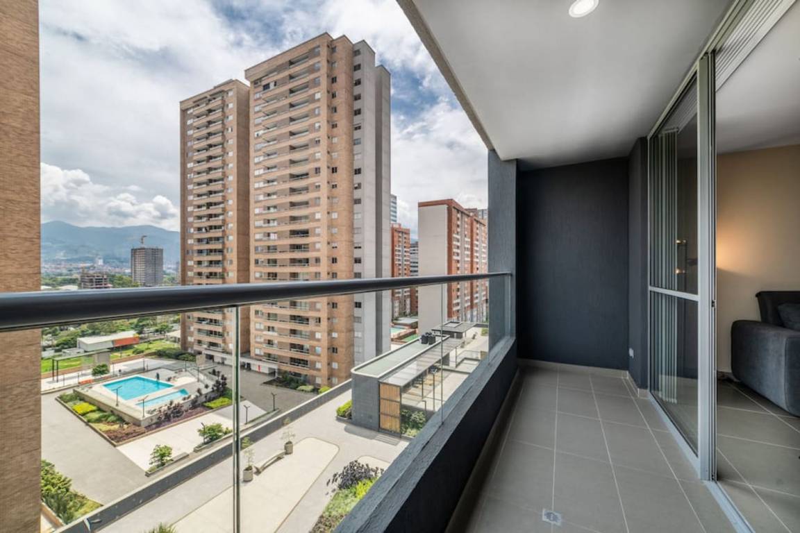 Apartment ∙ 1 Bedroom ∙ 4 Guests - Bello, Colombia