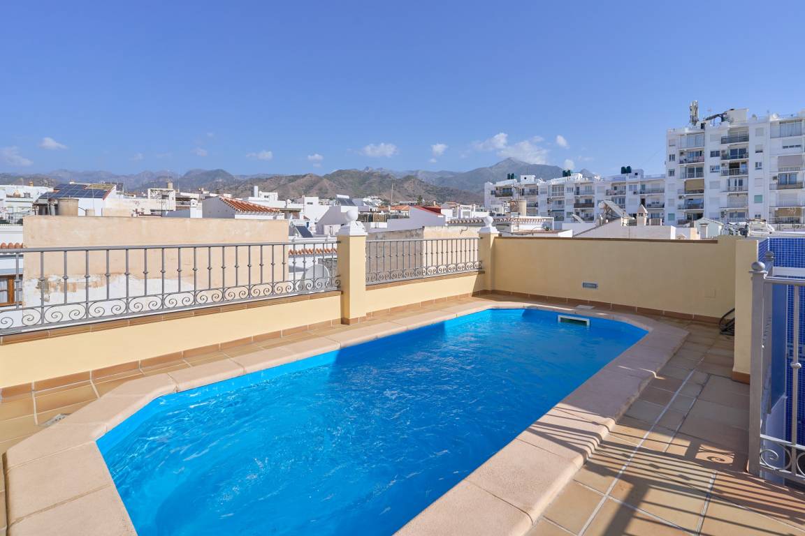 90 M² Apartment ∙ 3 Bedrooms ∙ 6 Guests - Nerja