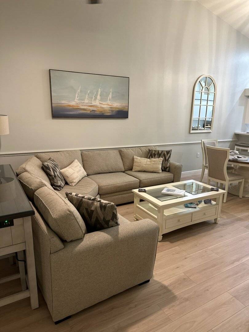 111 M² Condominio ∙ 2 Camere Da Letto ∙ 6 Ospiti - Estero, FL