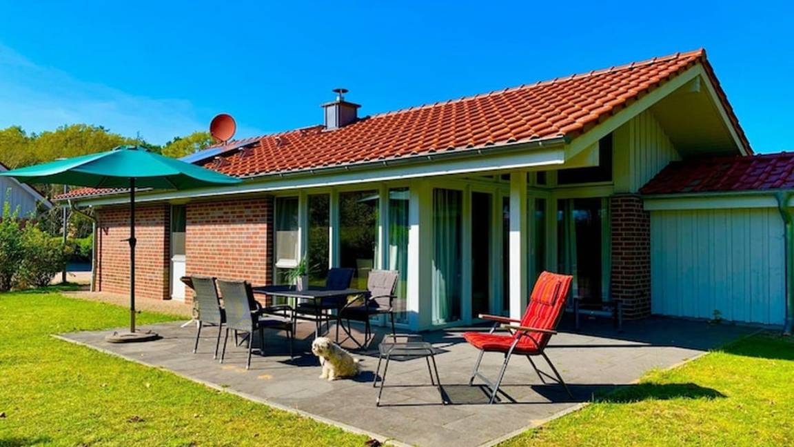 70 M² House ∙ 2 Bedrooms ∙ 4 Guests - Waren