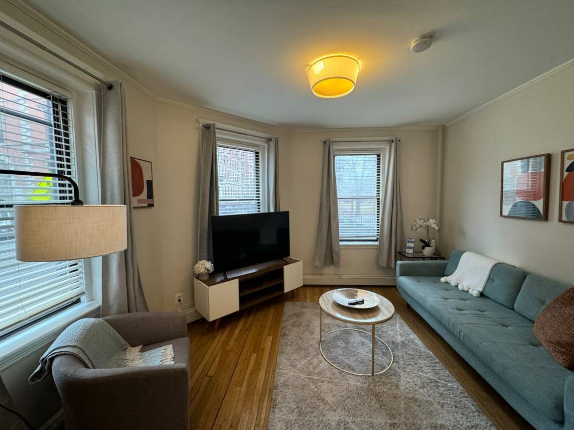 Apartment ∙ 1 Bedroom ∙ 2 Guests - Boston, MA