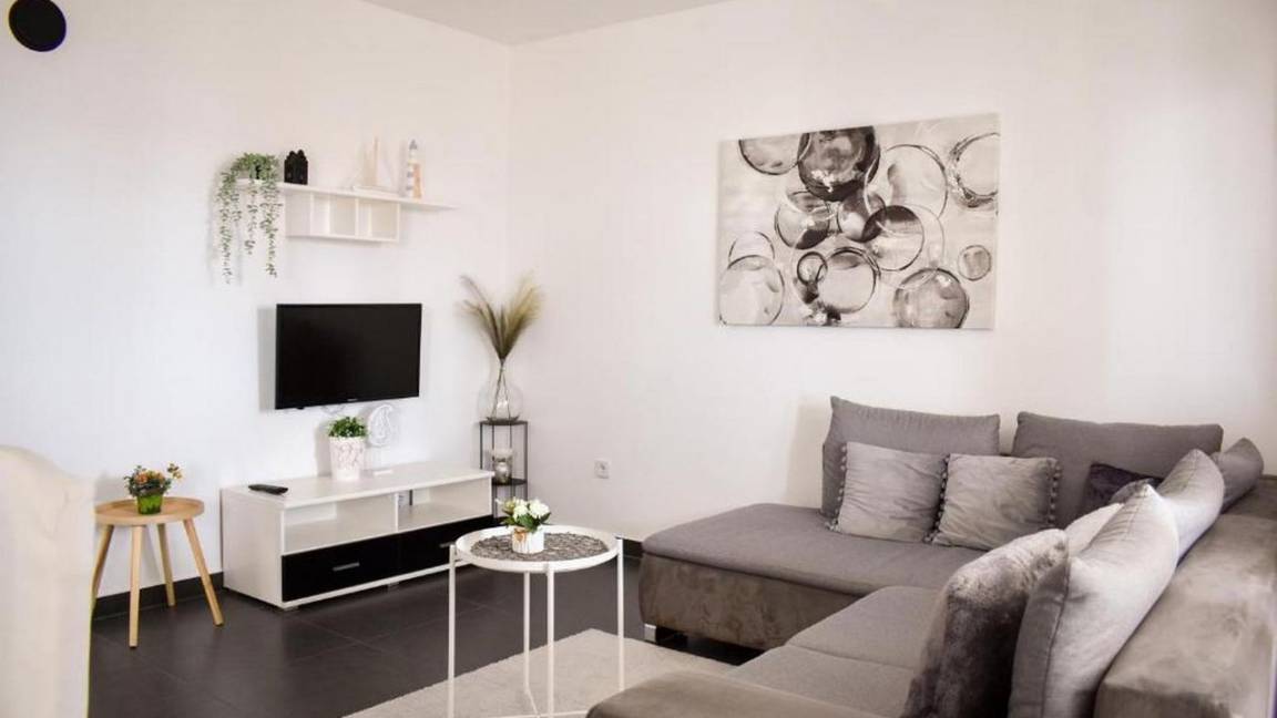 75 M² Appartement ∙ 2 Chambres ∙ 4 Personnes - Novi Vinodolski