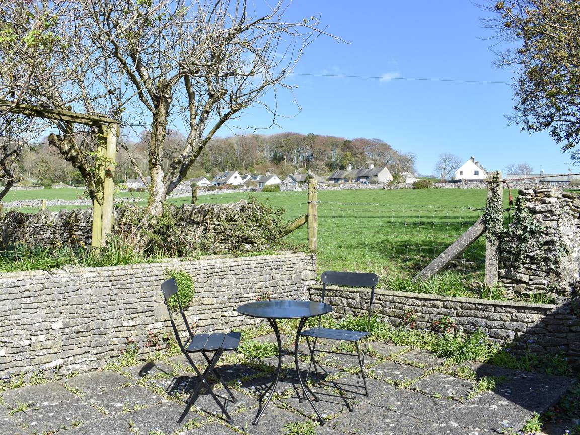 Cottage ∙ 2 Bedrooms ∙ 4 Guests - Kendal