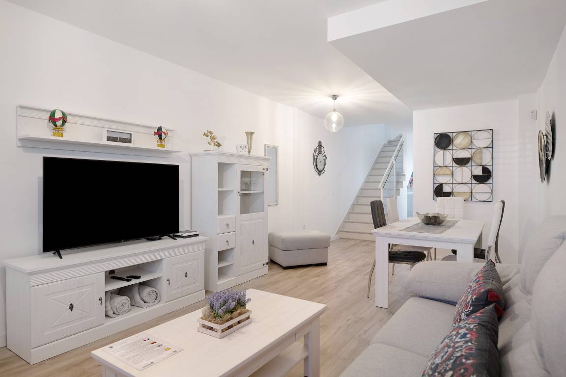 100 M² Maison De Vacances ∙ 3 Chambres ∙ 5 Personnes - Aéroport Arrecife (ACE)
