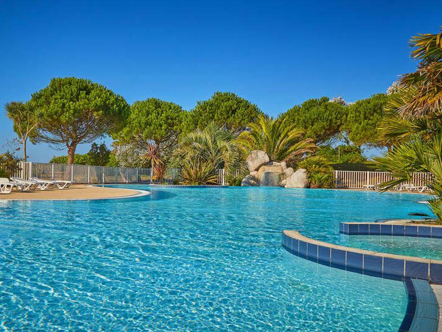 35 M² Tente ∙ 2 Chambres ∙ 5 Personnes - Plouescat