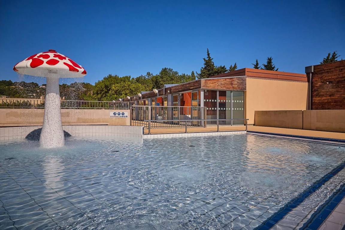 28 M² Mobil-home ∙ 2 Chambres ∙ 4 Personnes - Sauveterre