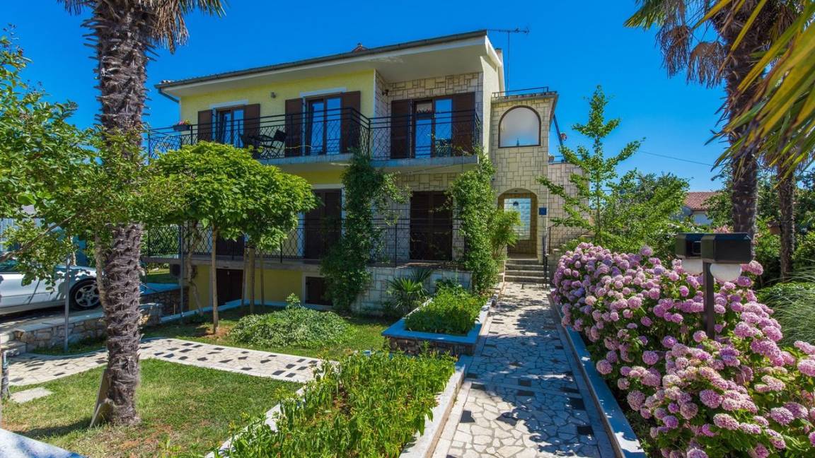 118 M² Appartement ∙ 3 Chambres ∙ 6 Personnes - Poreč