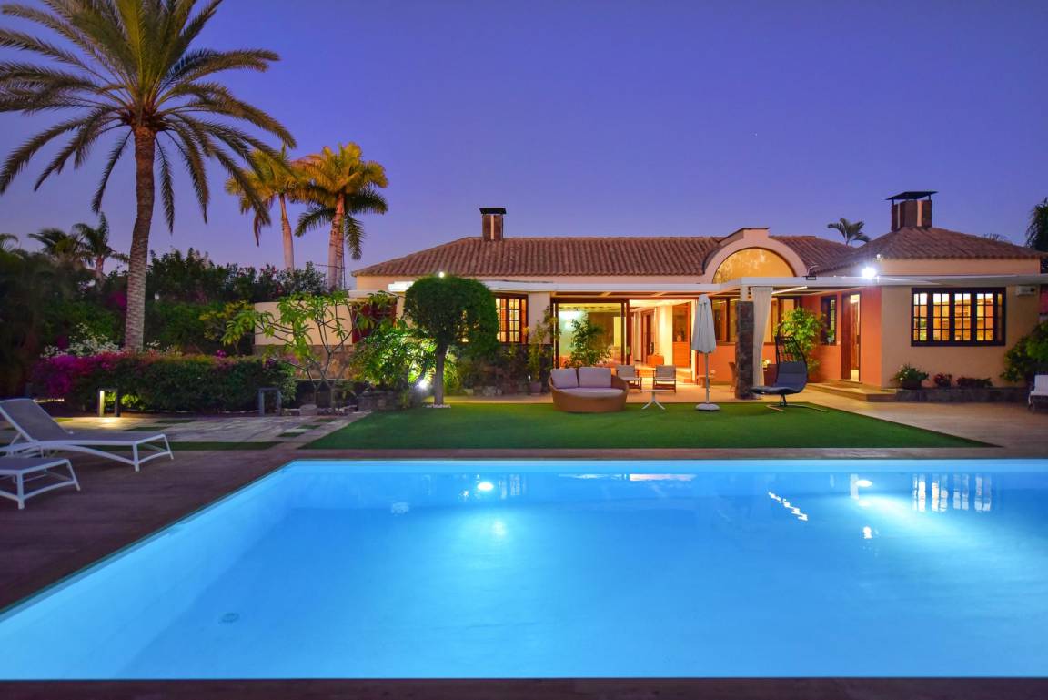 440 M² Villa ∙ 6 Chambres ∙ 12 Personnes - la Grande Canarie