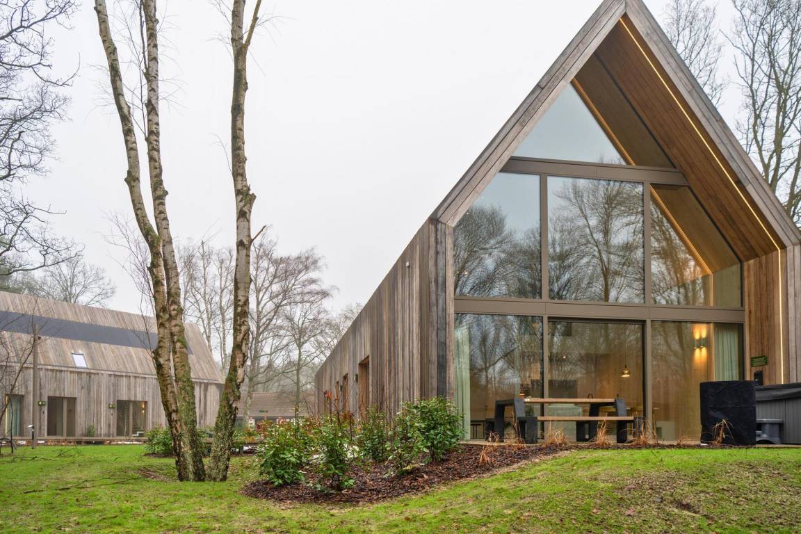 Bungalow ∙ 3 Bedrooms ∙ 4 Guests - Belgium