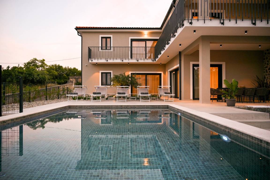 280 M² Willa ∙ 4 Sypialnie ∙ 9 Gości - Krk