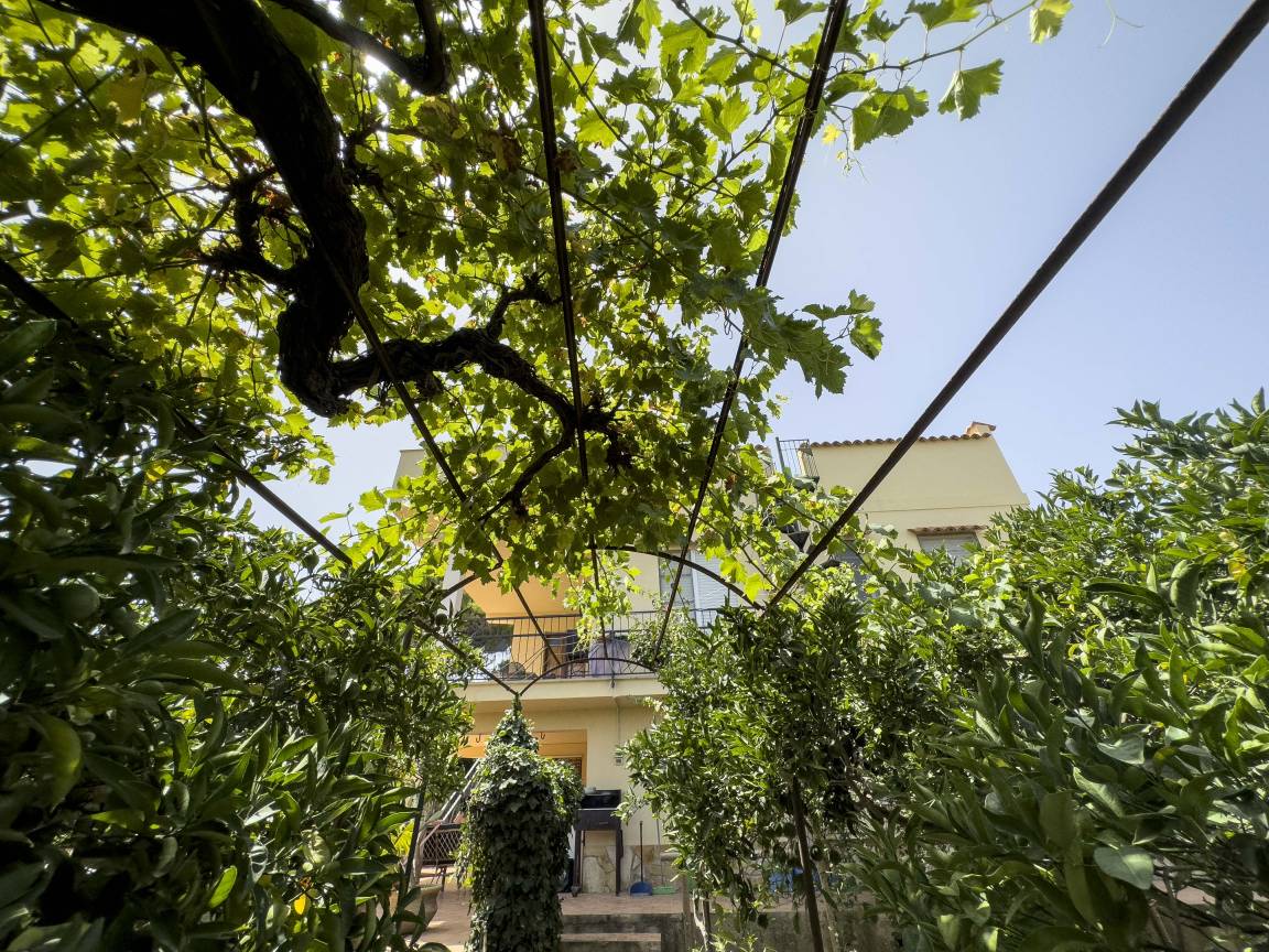 250 M² Villa ∙ 7 Bedrooms ∙ 14 Guests - Trapani