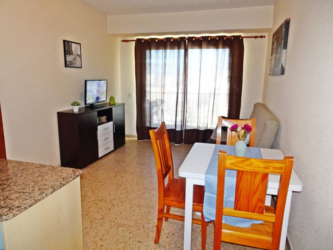 40 M² Ferienwohnung ∙ 1 Schlafzimmer ∙ 4 Gäste - Gandia