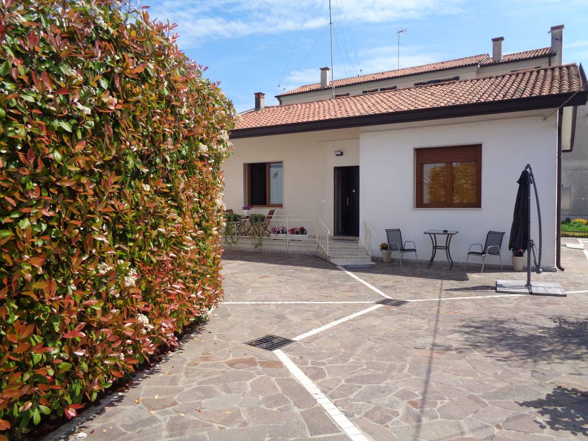 90 M² House ∙ 2 Bedrooms ∙ 4 Guests - Venice