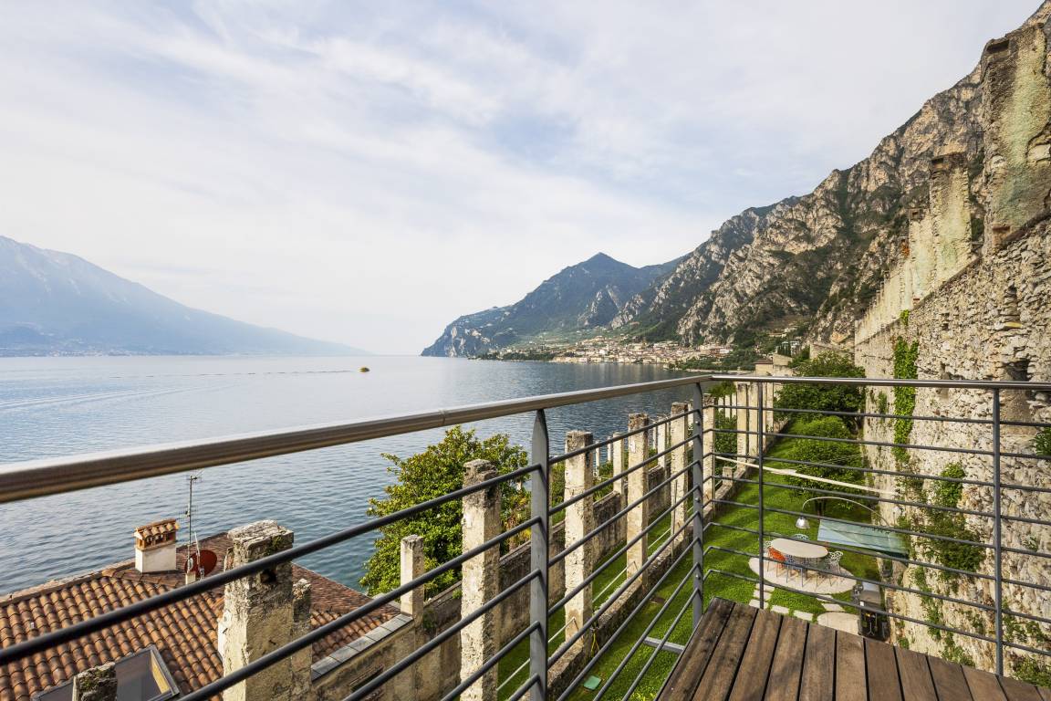 160 M² Ferienwohnung ∙ 2 Schlafzimmer ∙ 4 Gäste - Limone Sul Garda