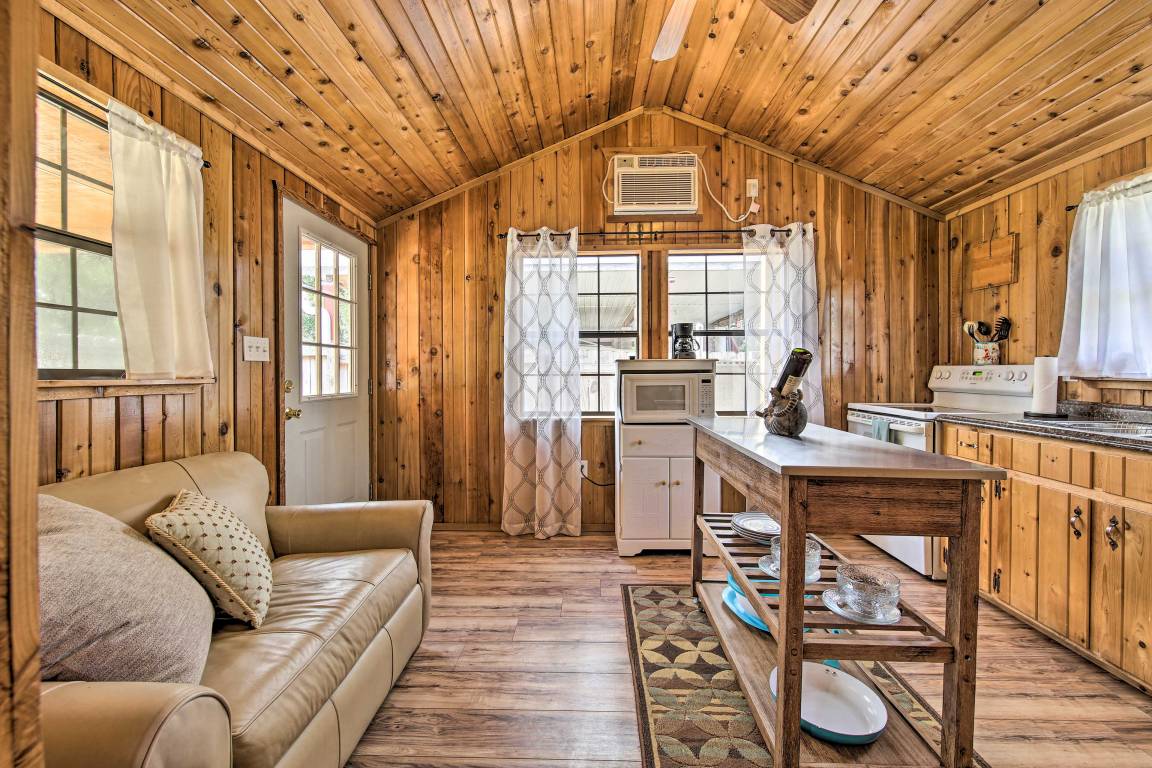 37 M² House ∙ 1 Bedroom ∙ 4 Guests - Canyon Lake, TX