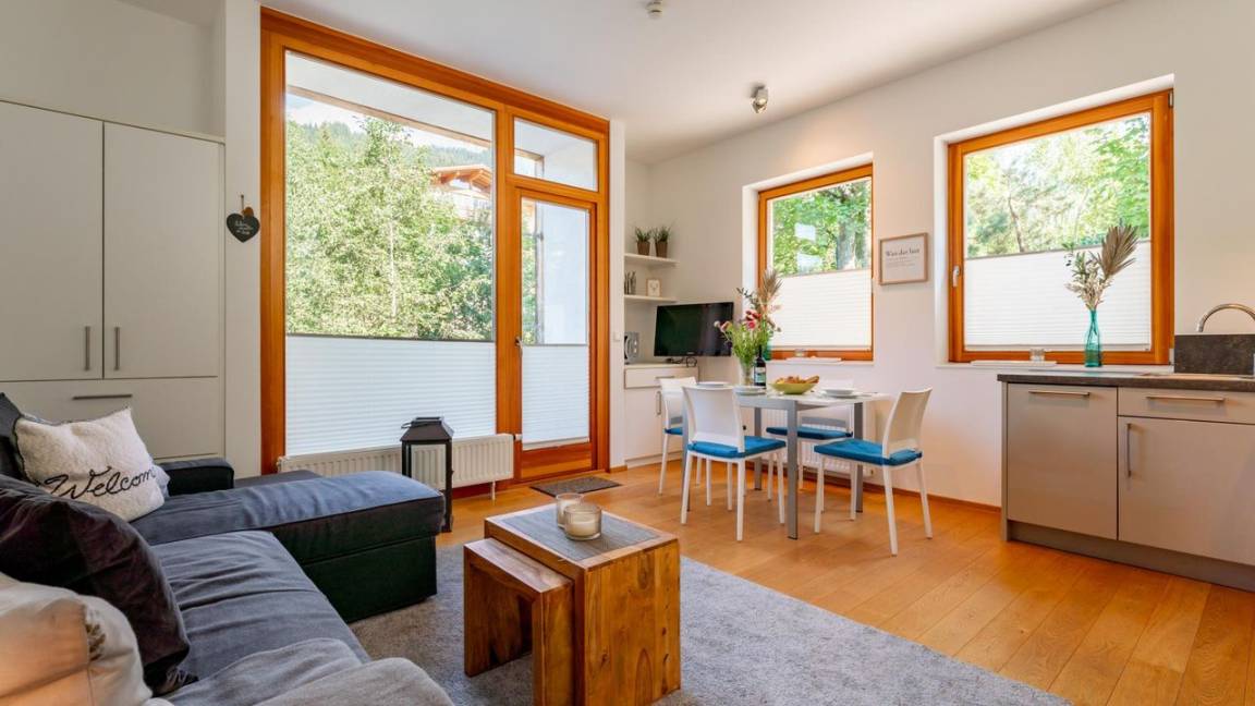 49 M² Ferienwohnung ∙ 1 Schlafzimmer ∙ 4 Gäste - Dienten am Hochkönig