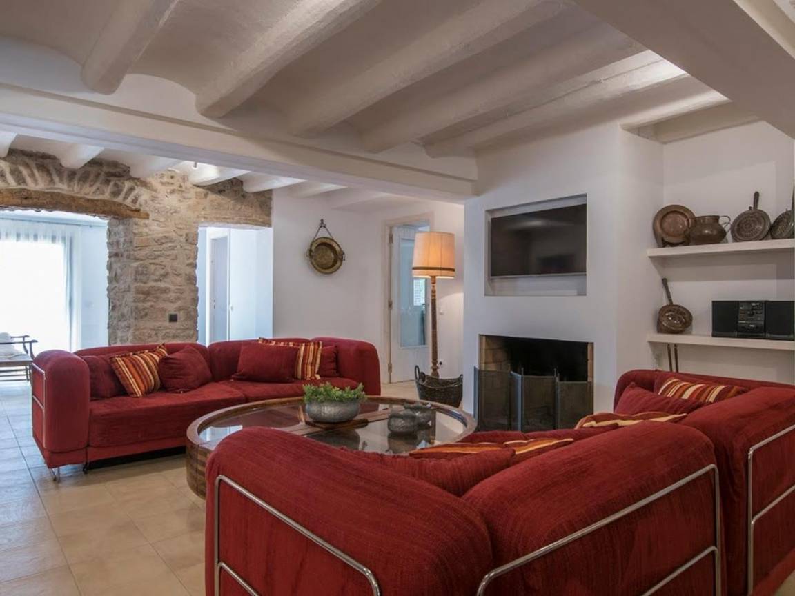 145 M² Cottage ∙ 3 Bedrooms ∙ 6 Guests - Súria