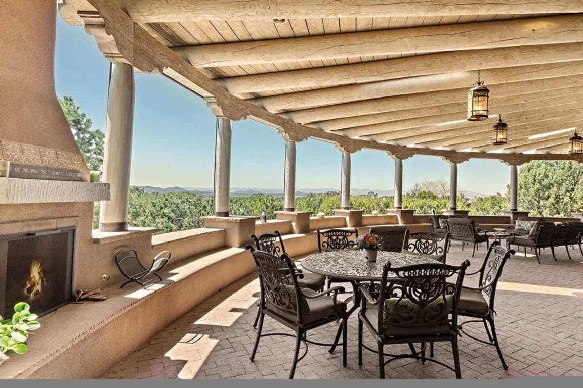 615 M² House ∙ 5 Bedrooms ∙ 10 Guests - Santa Fe, NM