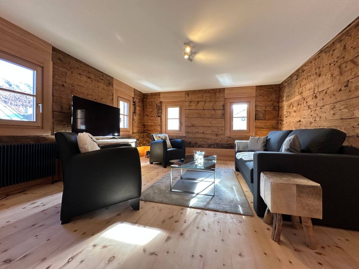 80 M² Ferienwohnung ∙ 2 Schlafzimmer ∙ 6 Gäste - Madulain