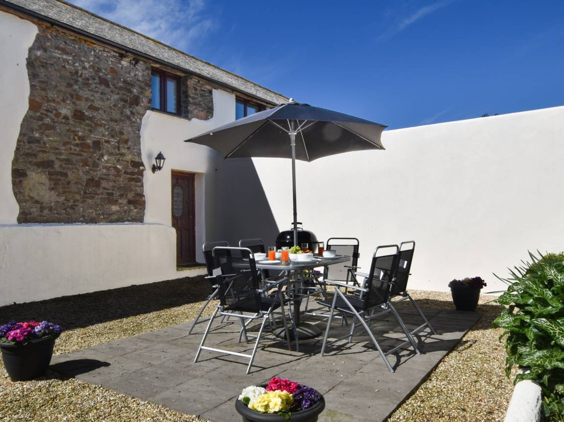 Cottage ∙ 3 Bedrooms ∙ 6 Guests - Welcombe