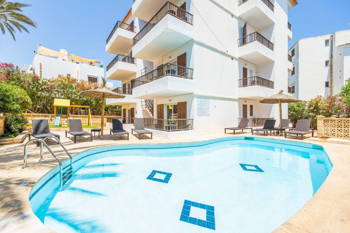 53 M² Ferienwohnung ∙ 3 Schlafzimmer ∙ 6 Gäste - Cala d’Or