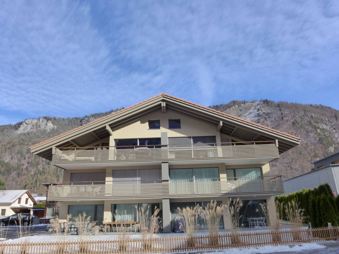 86 M² Apartment ∙ 1 Bedroom ∙ 4 Guests - Meiringen